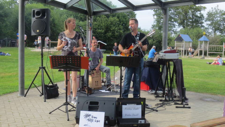 Grillen und Chillen mit der Musik- und Showband Grabstede