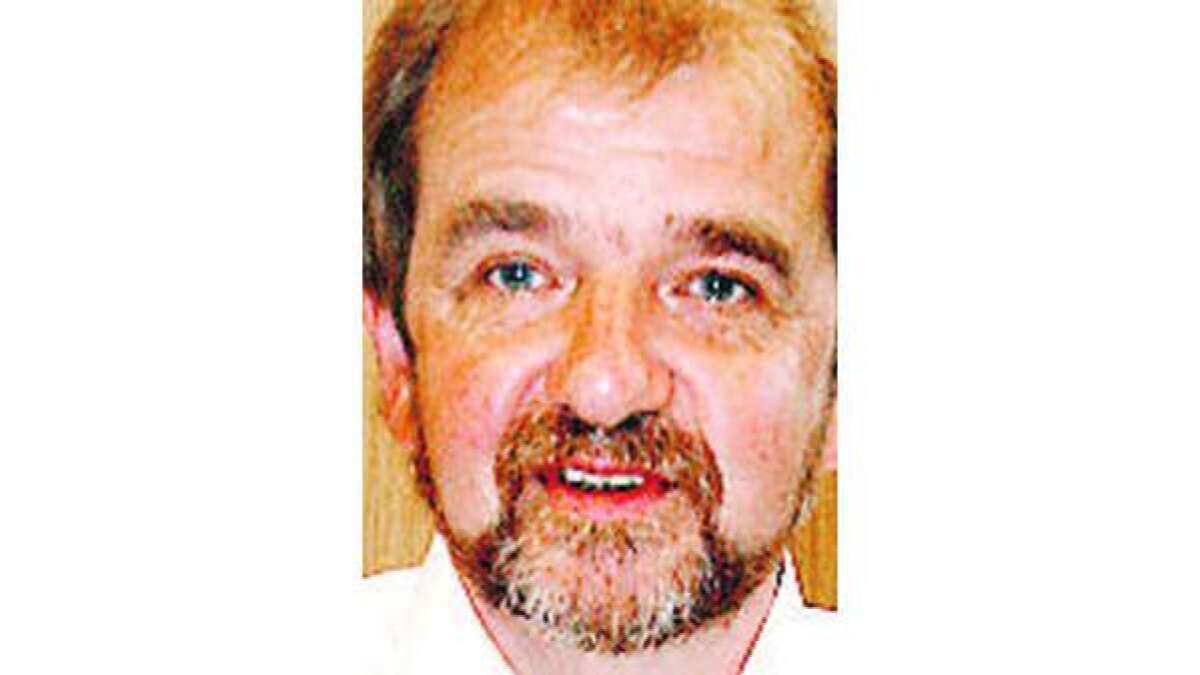 Arno Baumann und Otto Elsen gehen von Bord