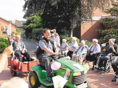 Abschiedstränen im Rasentrecker