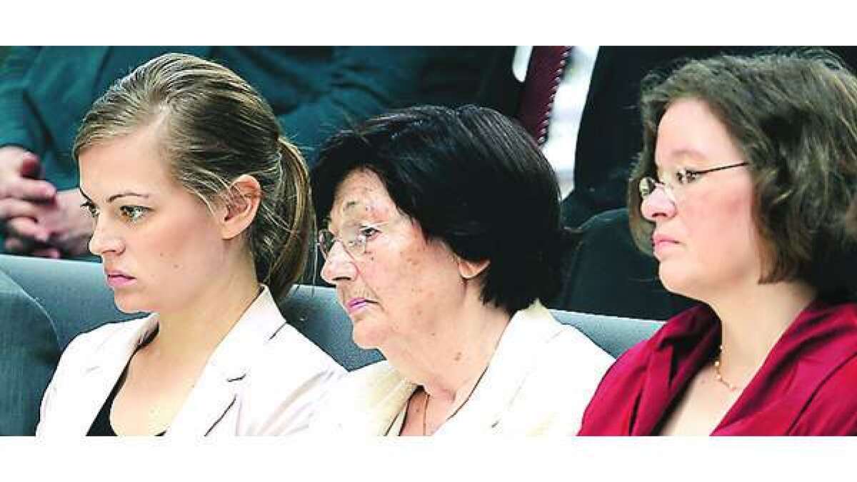 Gauck lobt Land des Demokratiewunders