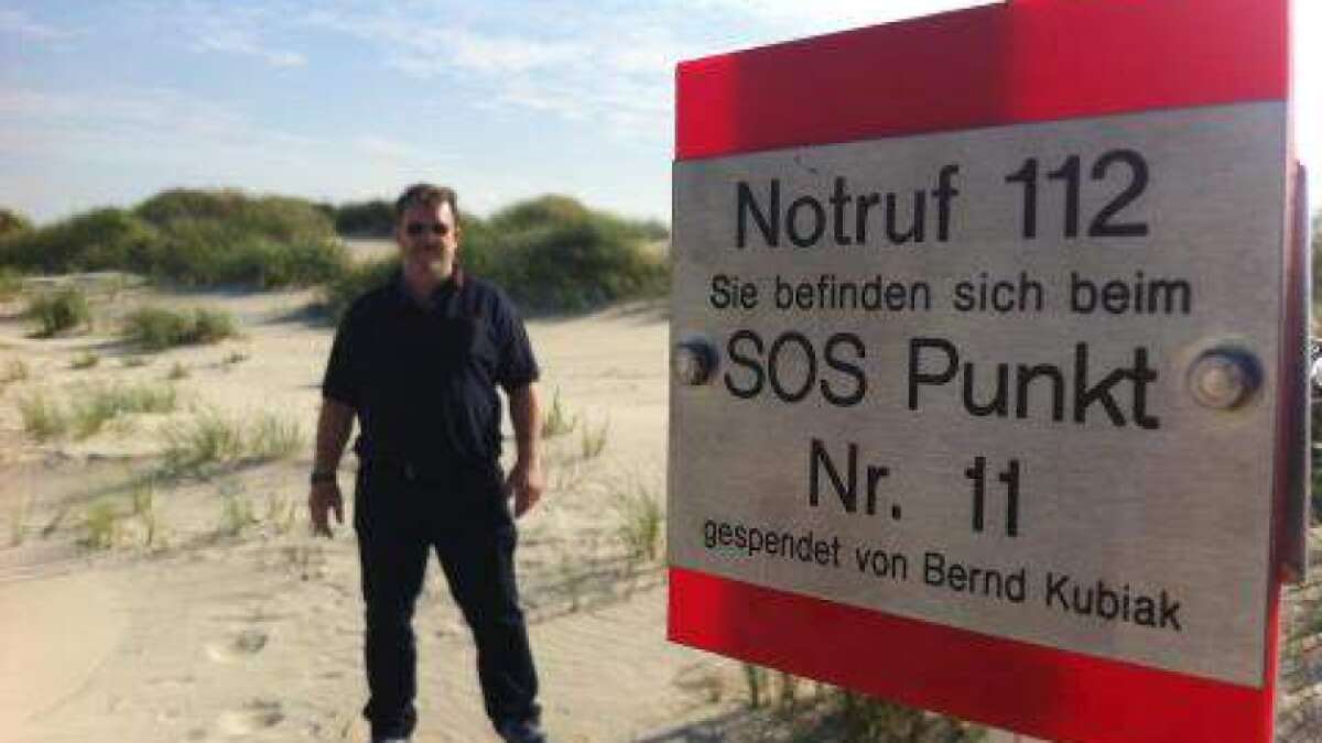 Diebe stehlen Notfall-Schilder