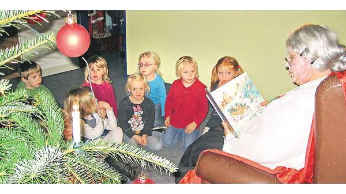 Kinder kommen einem Geheimnis auf die Spur