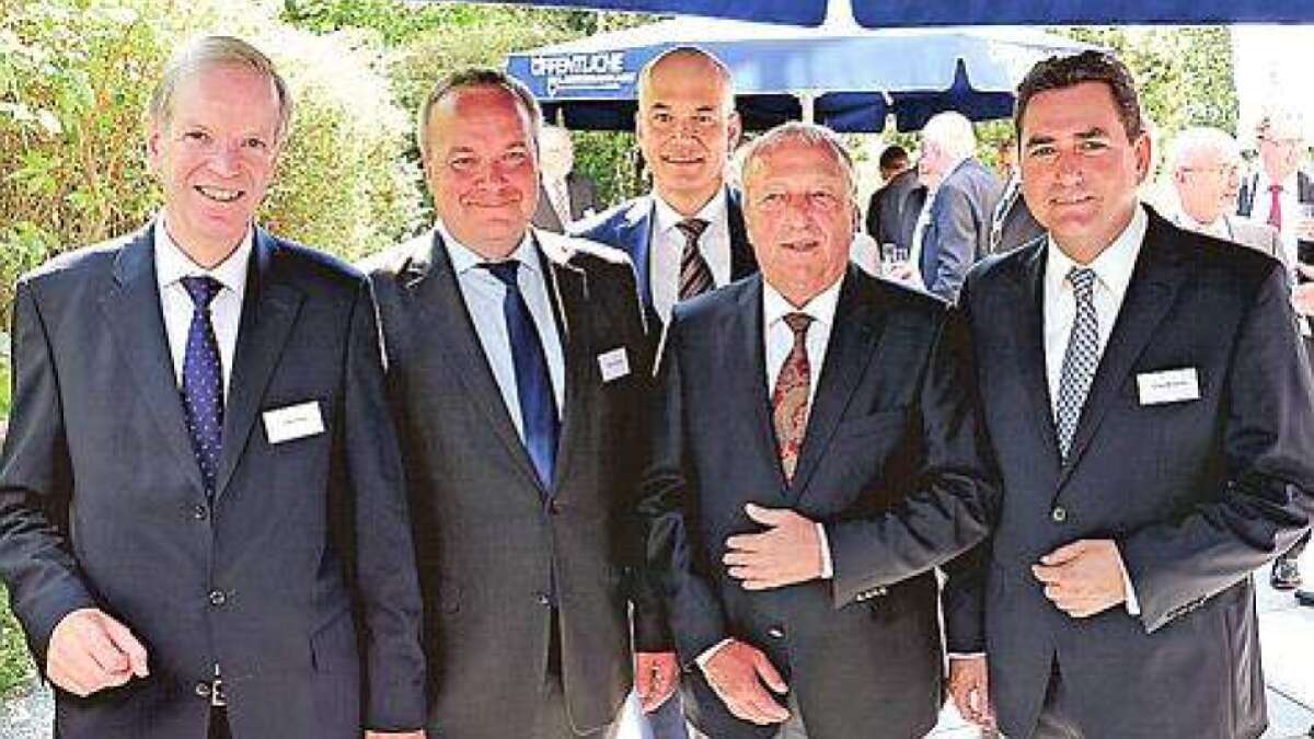 Horst Schreiber bei Öffentlichen Versicherungen verabschiedet