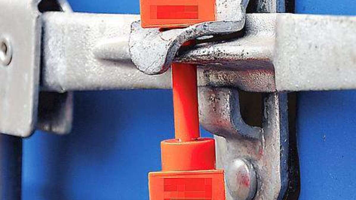 Zwischengelagerte Möbel landen im Müll