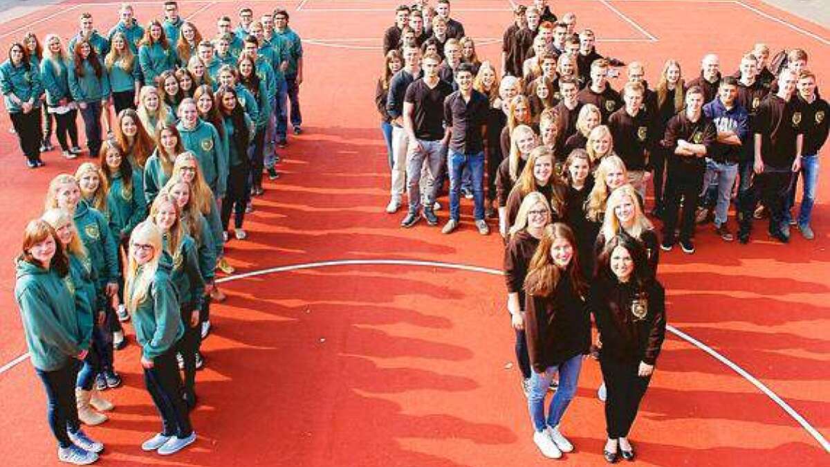 93 Schüler biegen auf Zielgerade ein