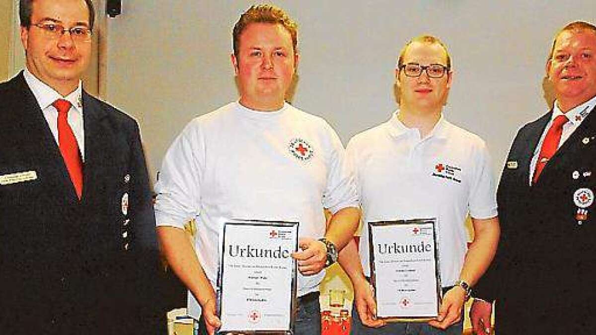 42 DRK-Helfer leisten 3878 Dienststunden