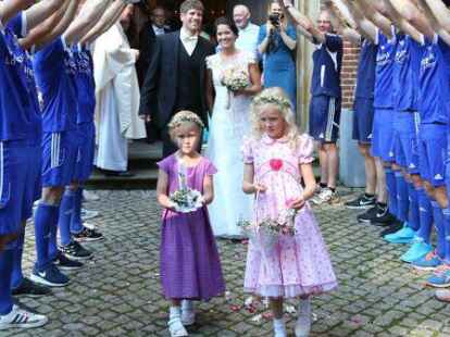 Traumhochzeit in Dinklage: Kristina Bröring-Sprehes kirchliche Trauung