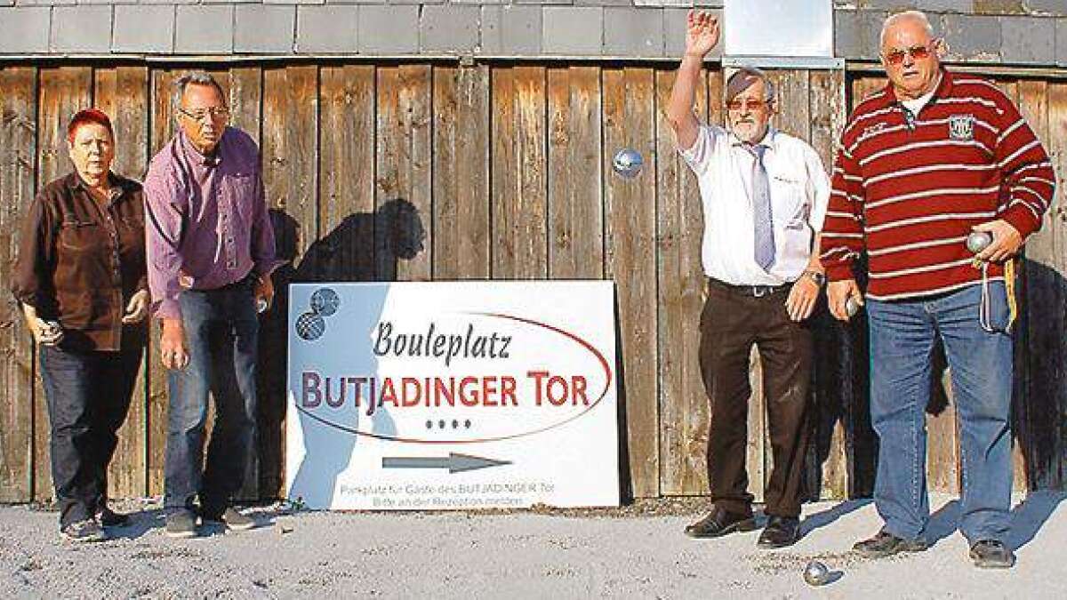 Neuer Boule-Platz wird eingeweiht