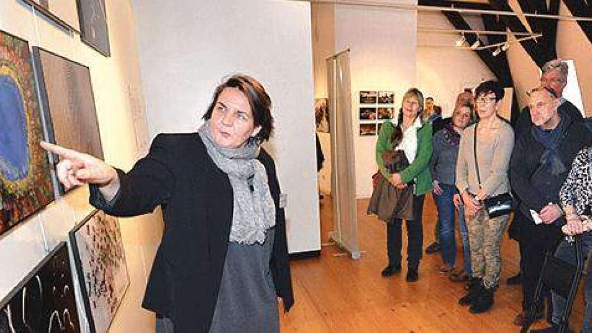 14 305 Besucher sehen Pressefotos im Schloss