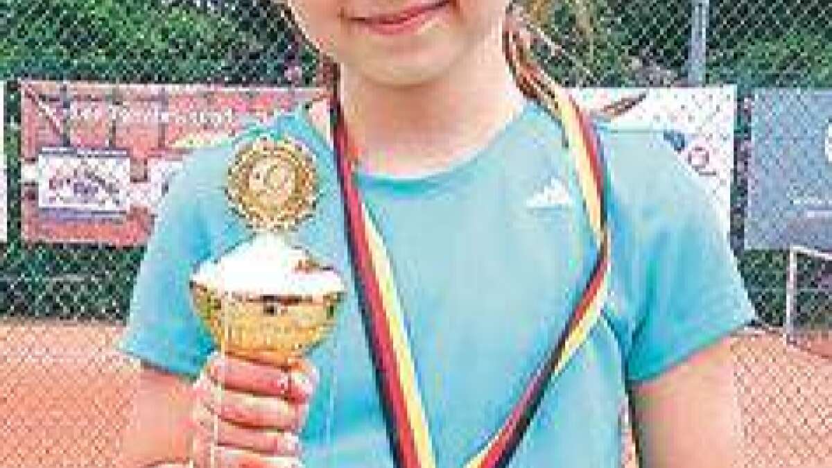 Zoé Hoffmann wird jüngste Tennis-Regionsmeisterin