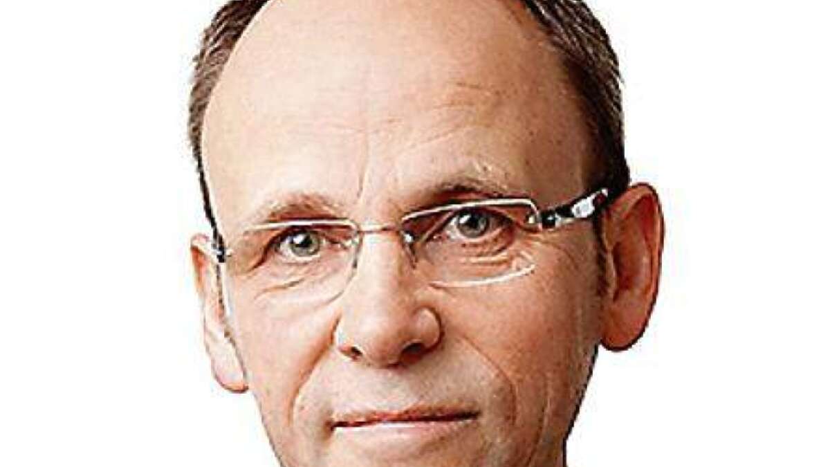 Neuer Kopf in Spitze von EWE Tel