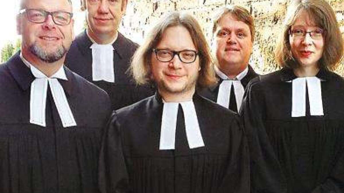 Pfarrer David Seibel in St. Stephanus zur Probe