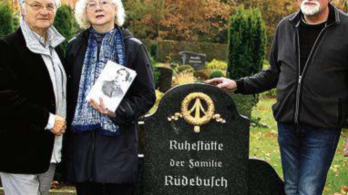 Recherchen zu einem „starken Fels“