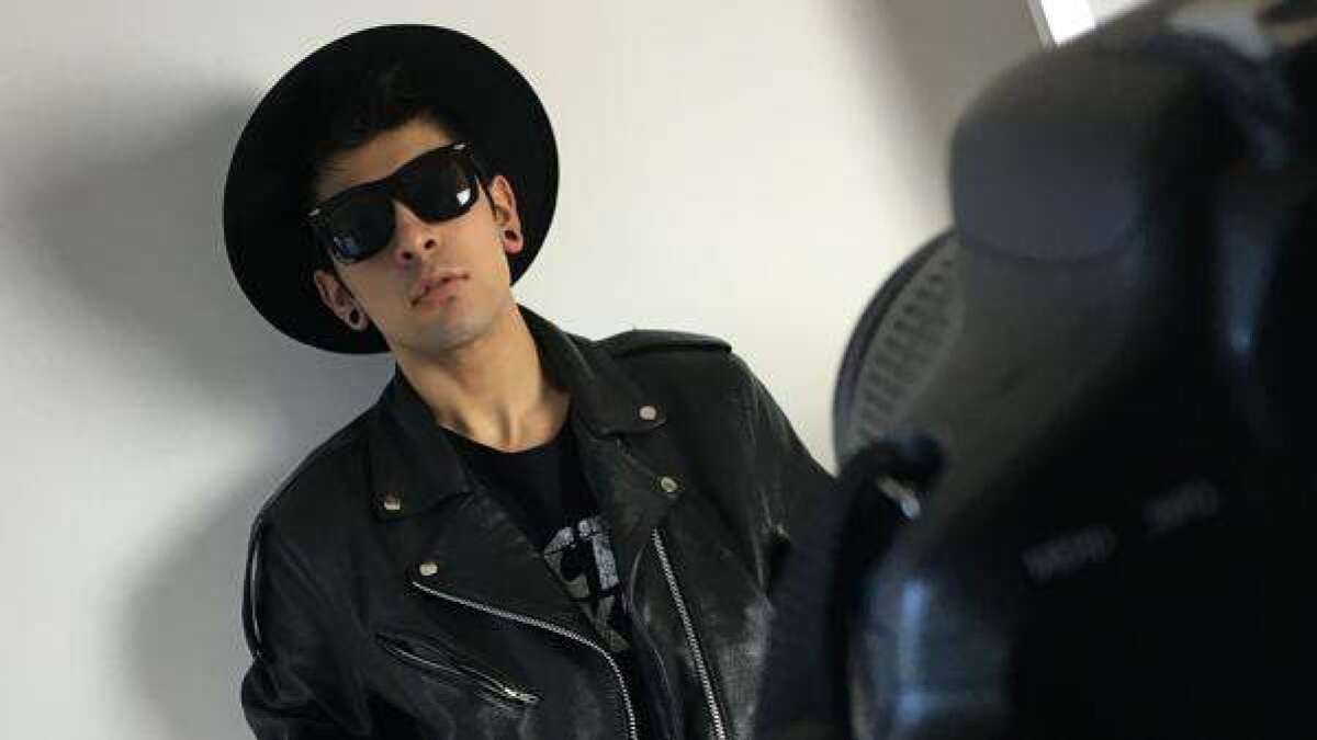 Dunkle Bilder im Netz gegen dunkle Gedanken im Kopf