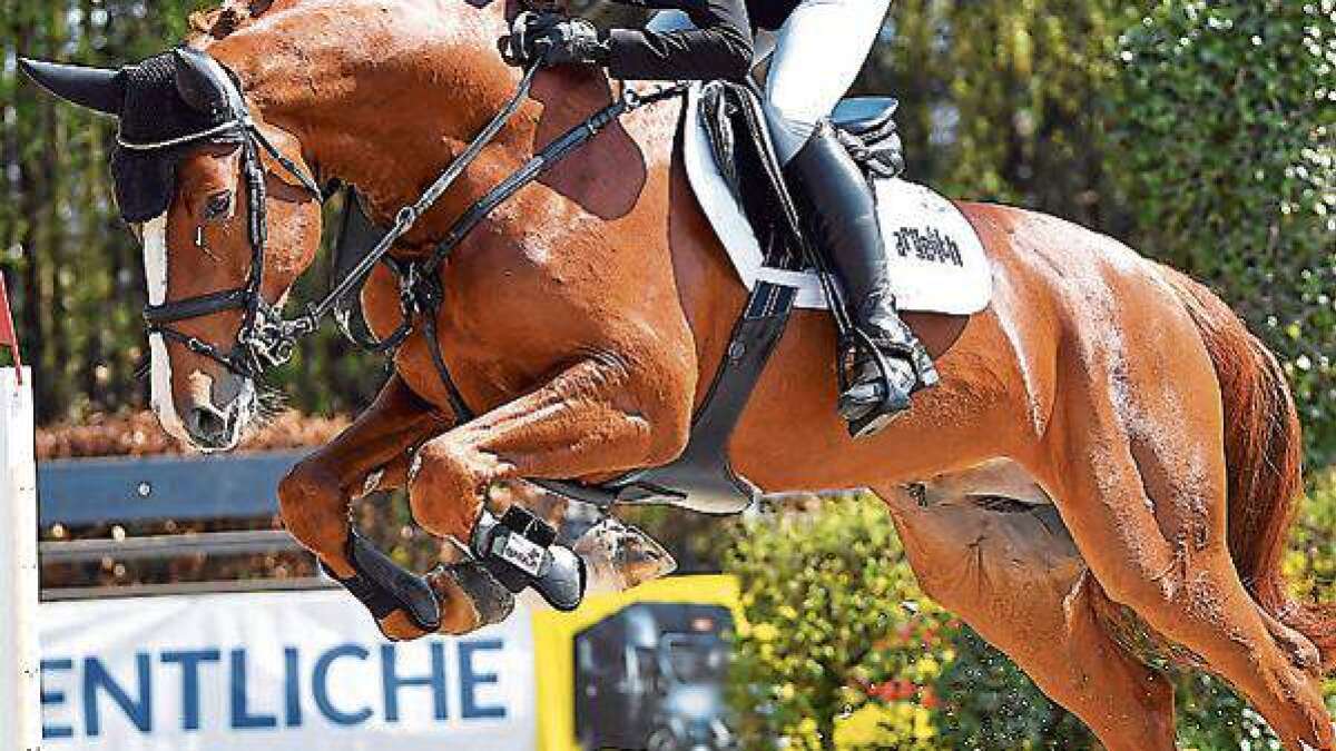 Eva Bitter gewinnt Auftakt