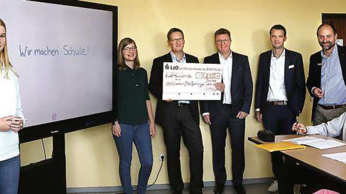 Moderner Unterricht mit interaktivem Monitor