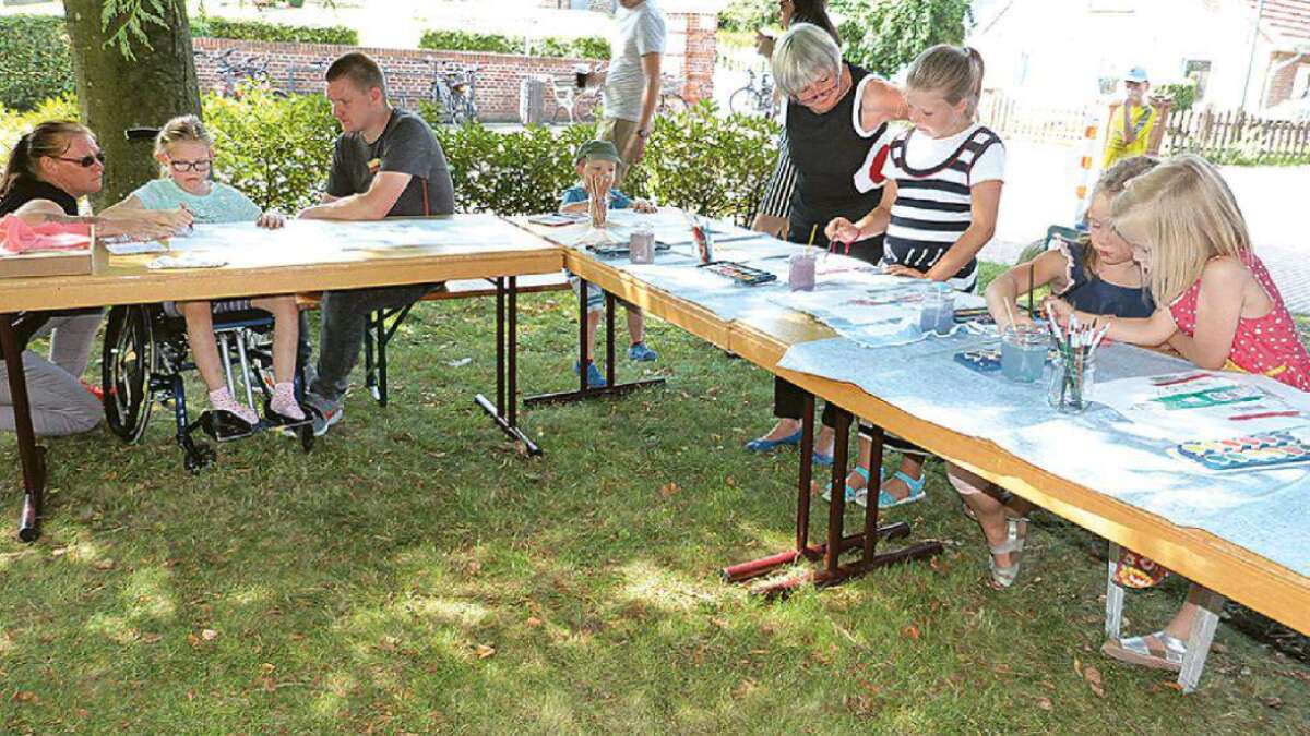 Beste Wünsche für die "alte Tante" in Accum