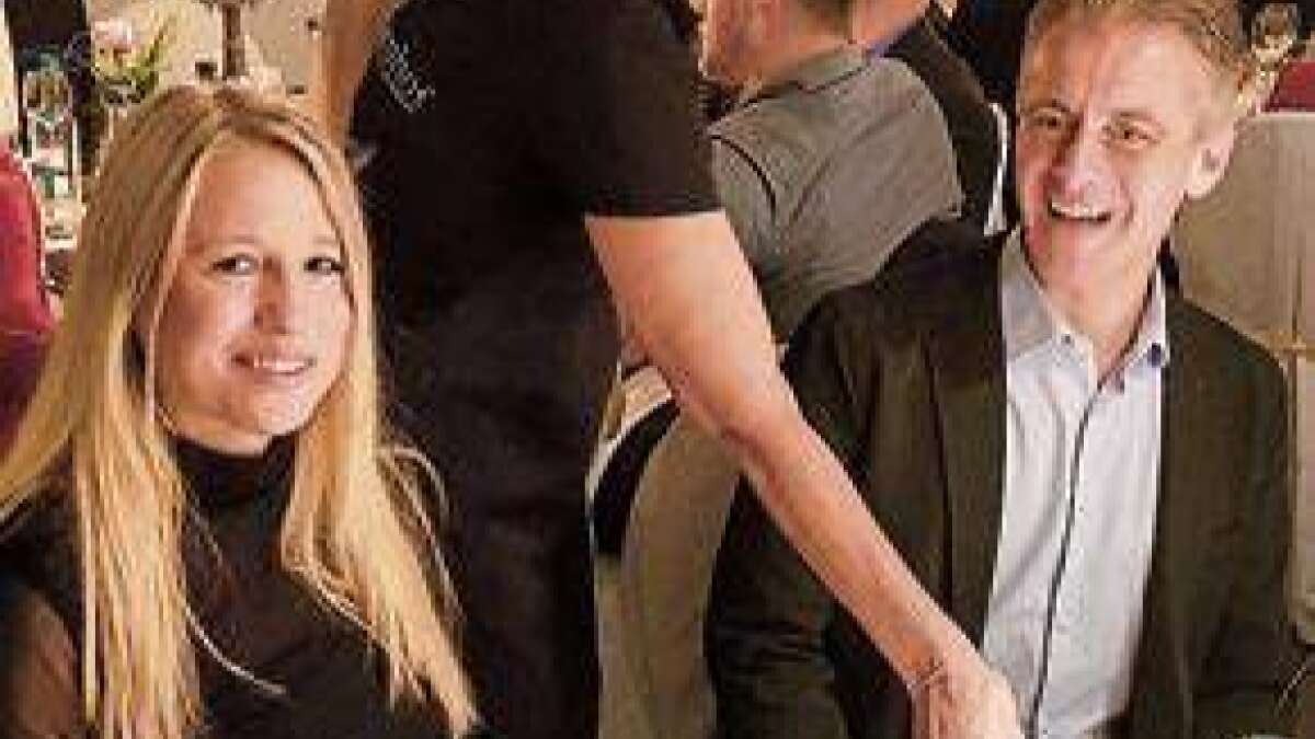 Getafelt wie die HäuptlingeGetafelt wie die Häuptlinge beim ...