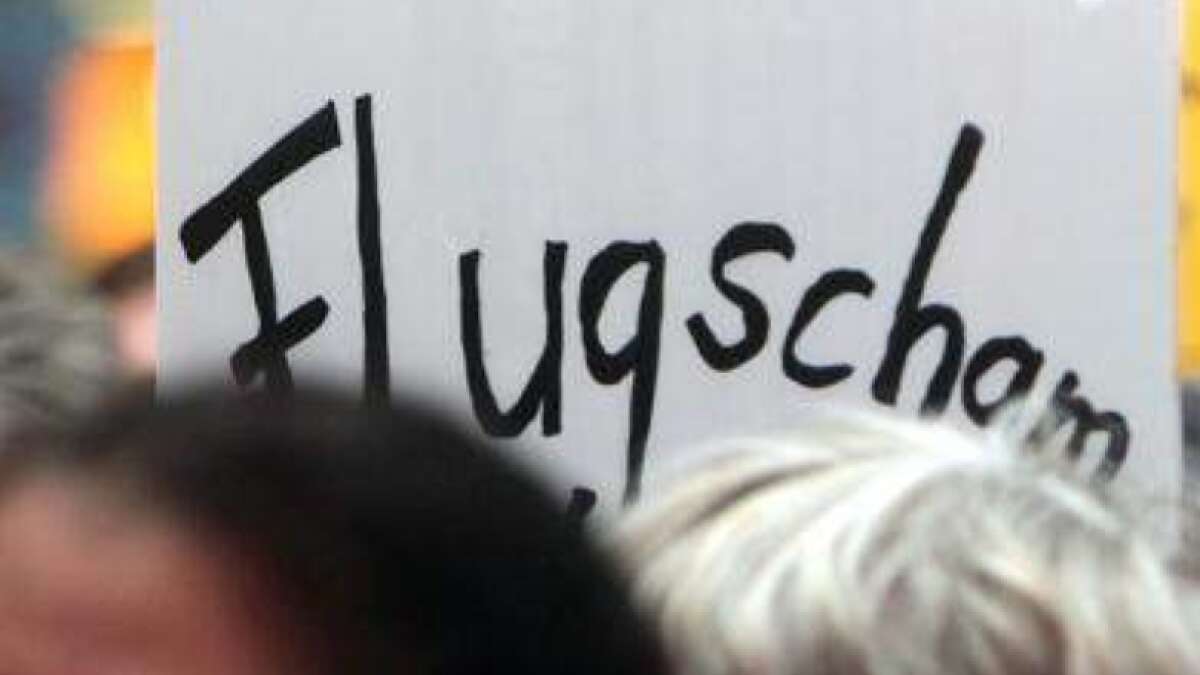 „Ankerzentrum“ und „Flugscham“