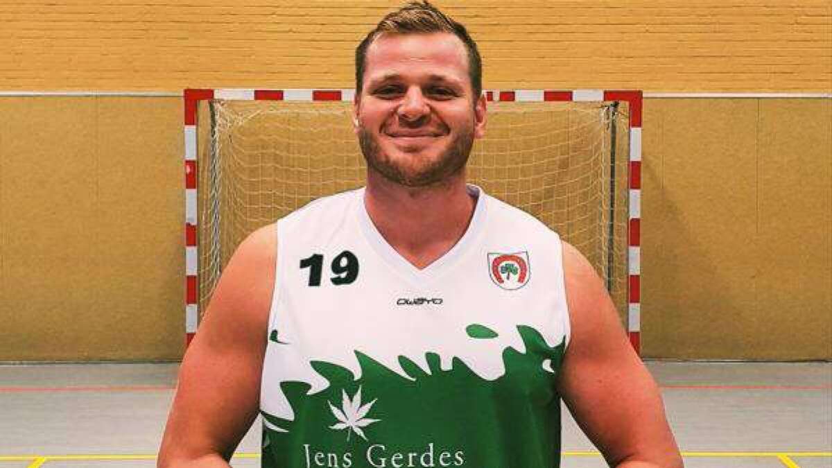 Johannes Mundt führt Cleverns zum Auftaktsieg