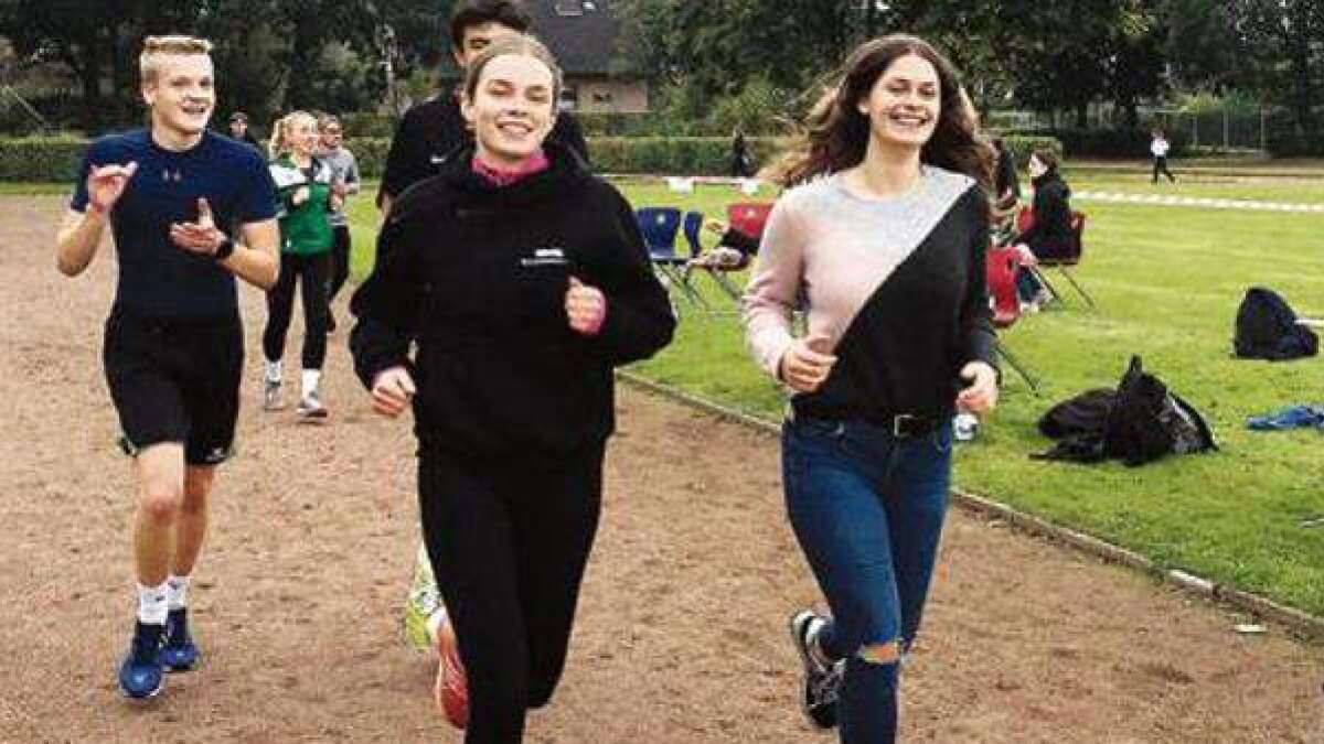 Schüler des Abijahrgangs laufen für den guten Zweck: 4000 Euro erreicht