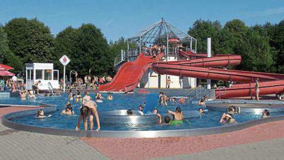 Freier Eintritt zum Saisonaufauftakt im Erlebnisbad Isums