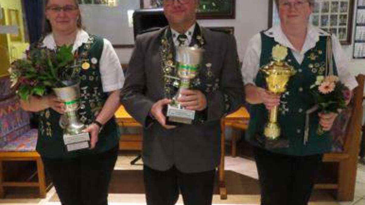 Boitwarder küren neues Kaiserpaar