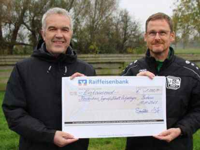 Große Freude über Geld für Kleinspielfeld