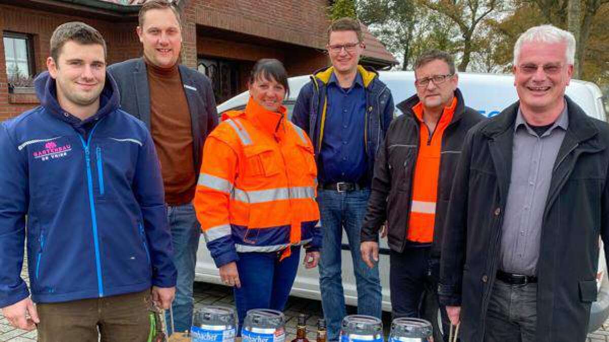 Fleißige Anwohner sanieren Straße in Eigenregie