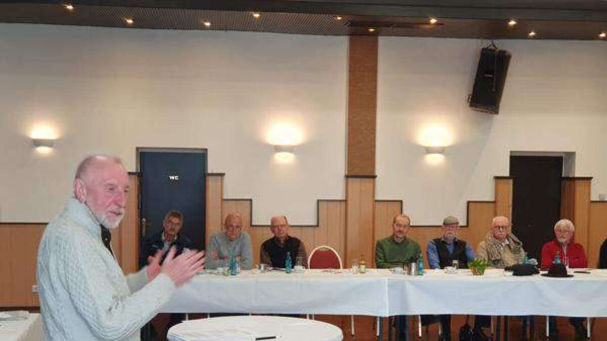 Gelhaus wirft dem Westen Blauäugigkeit vor