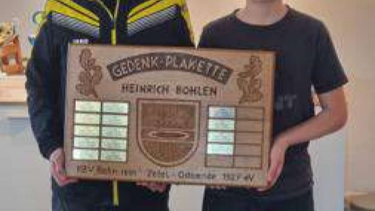 Björn Kache und Ben Finke gewinnen Gedenkplakette