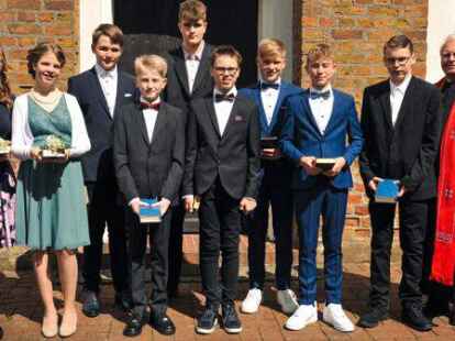Neun Jugendliche in Holle konfirmiert
