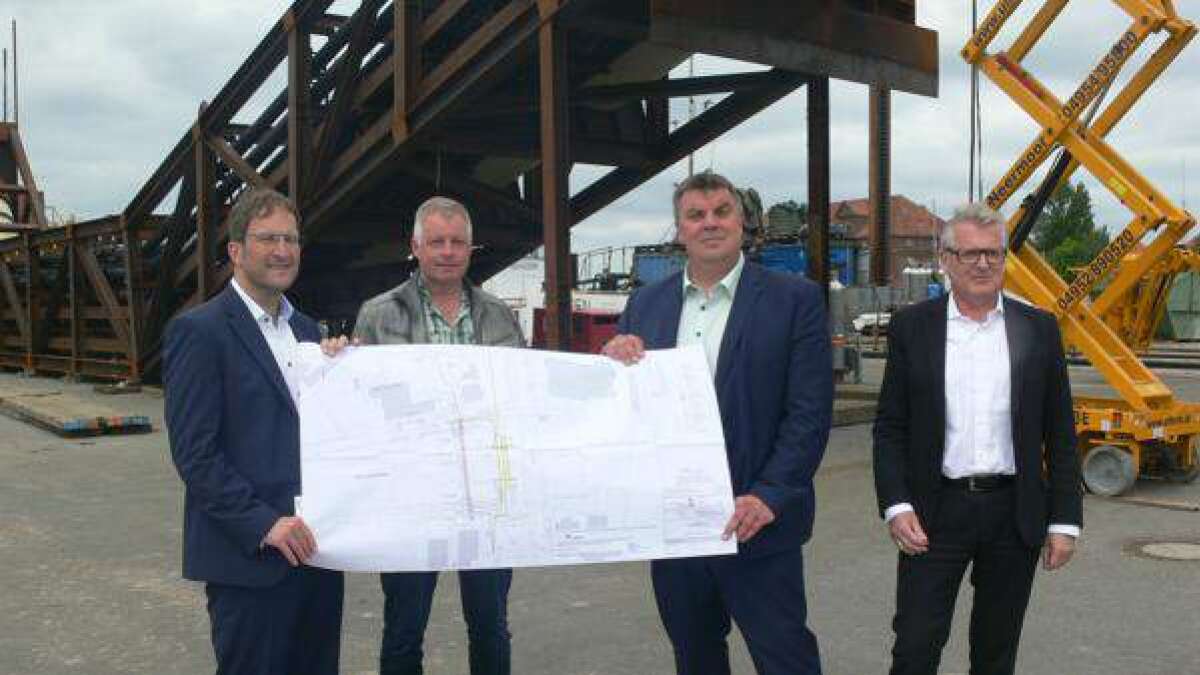 140 Tonnen schwerer Düker wird verbaut