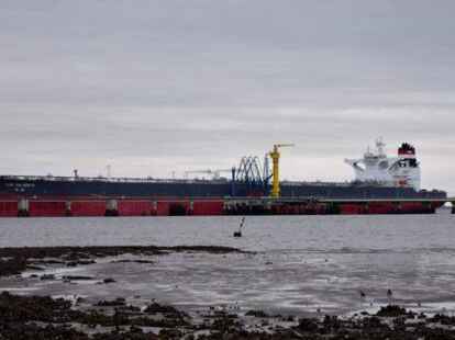 Aus Nigeria über Rotterdam zur NWO Wilhelmshaven