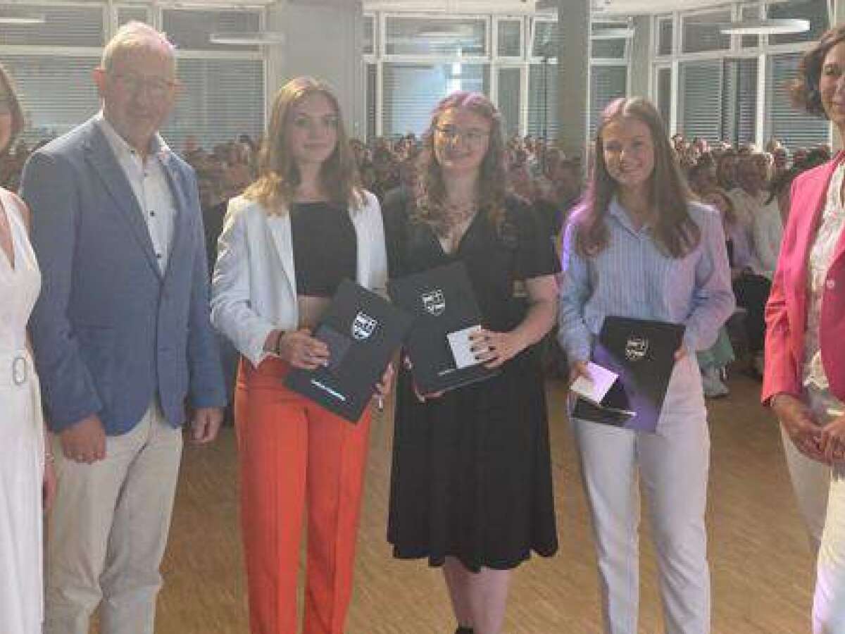Jette, Hannah und Anna glänzen mit Note 1,1