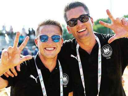 Co-Trainer Hendrik Sander feiert Titel-Triple im Sand