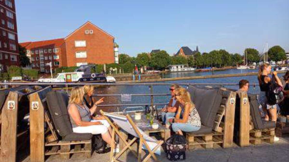 Im August Live-Musik in der Strandbar