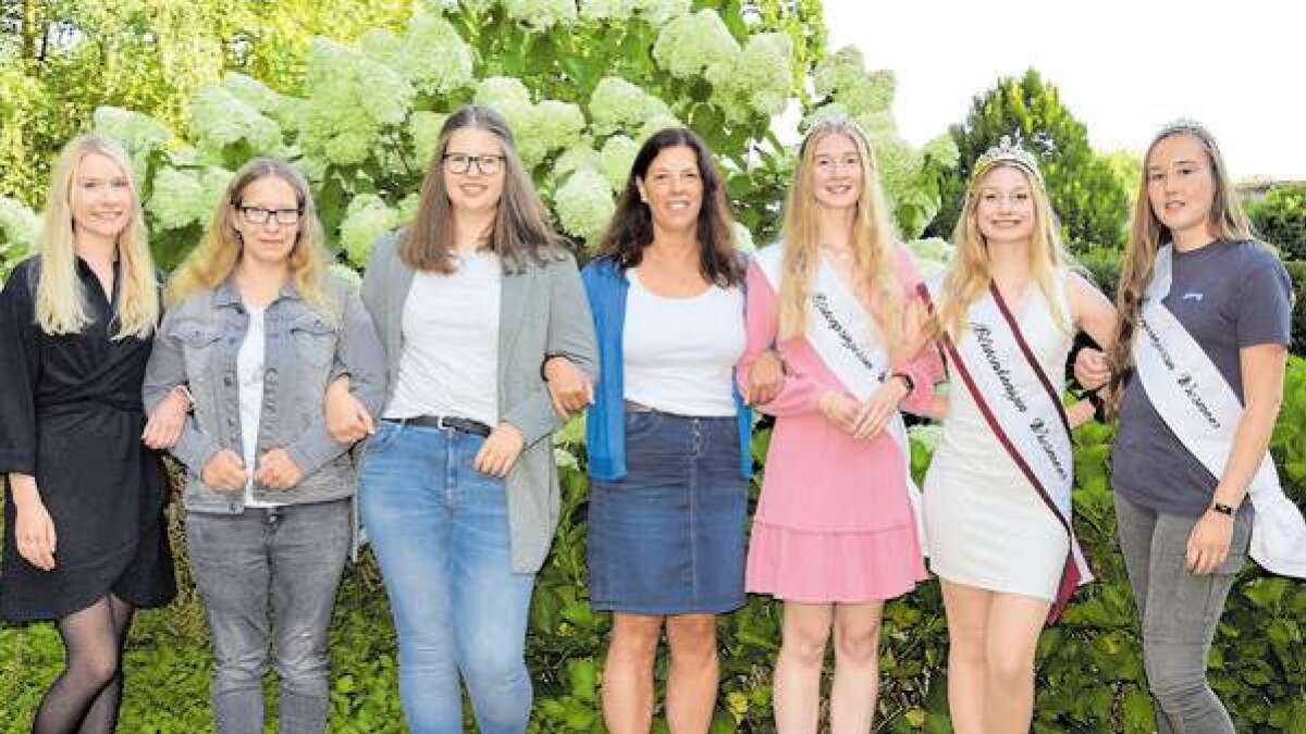Blütenfest Wiesmoor: Diese 7 Frauen wollen Blütenkönigin werden