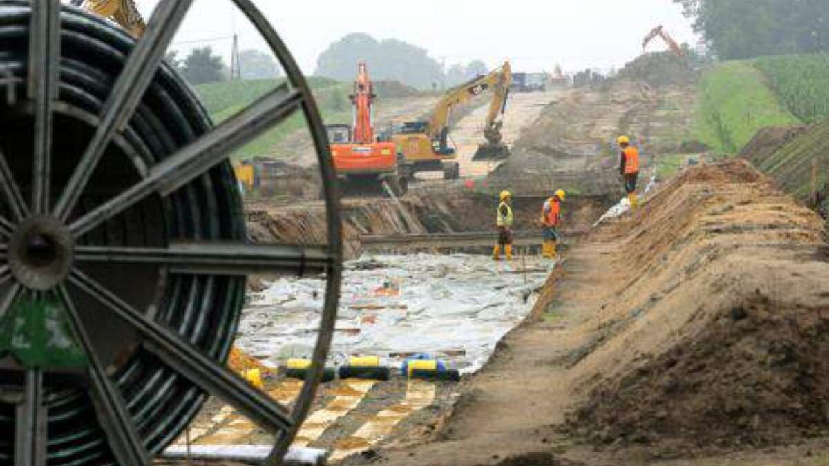 Neue Trasse für Starkstromkabel durch Stadland