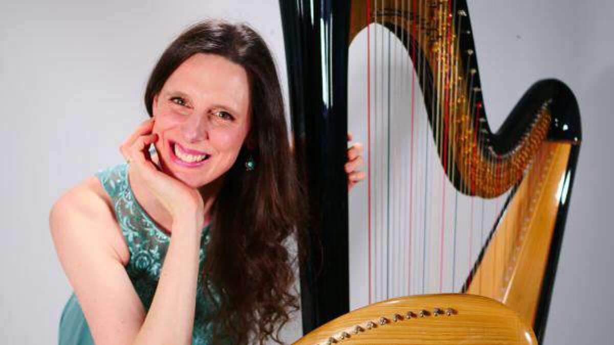 Jennifer Lang präsentiert Klangwelten der Harfe