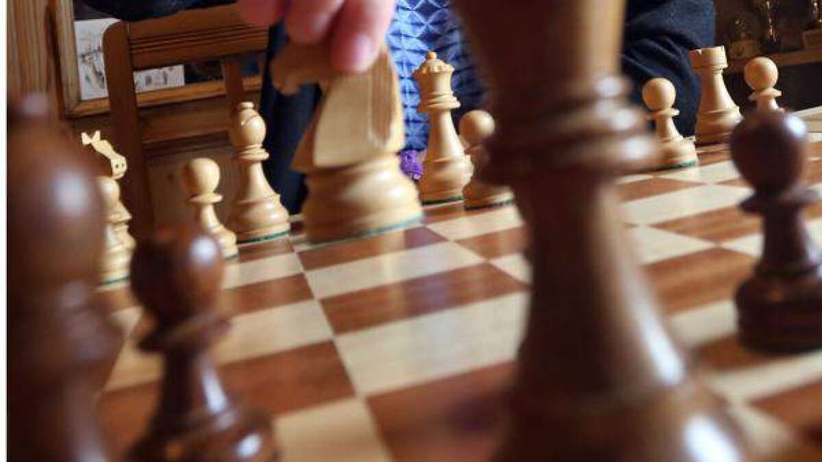 Buchvorstellung in Oldenburg: Einblicke in das politische Schach-Duell