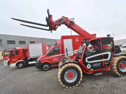 Werkfeuerwehr bei Volkswagen Emden: In fünf Minuten im ganzen VW-Werk ...