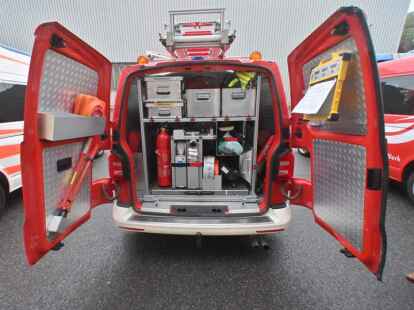 Werkfeuerwehr bei Volkswagen Emden: In fünf Minuten im ganzen VW-Werk ...