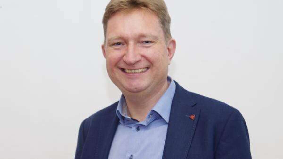 Oldenburg: Olaf Sieger folgt auf Diedrich Ahlfeld an der BBS Haarentor