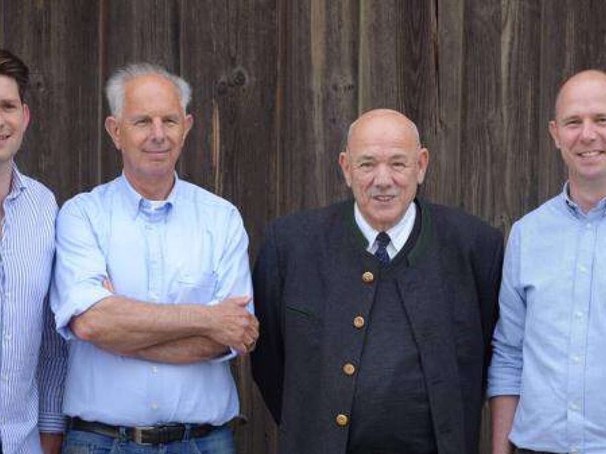 Tiesler Hoch- und Tiefbau in Elsfleth: Bauunternehmen feiert 75 ...