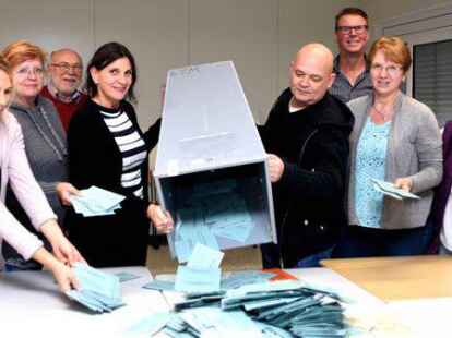 Wilhelmshaven: Stimmauszählung begann pünktlich am Gelände des Neuen ...