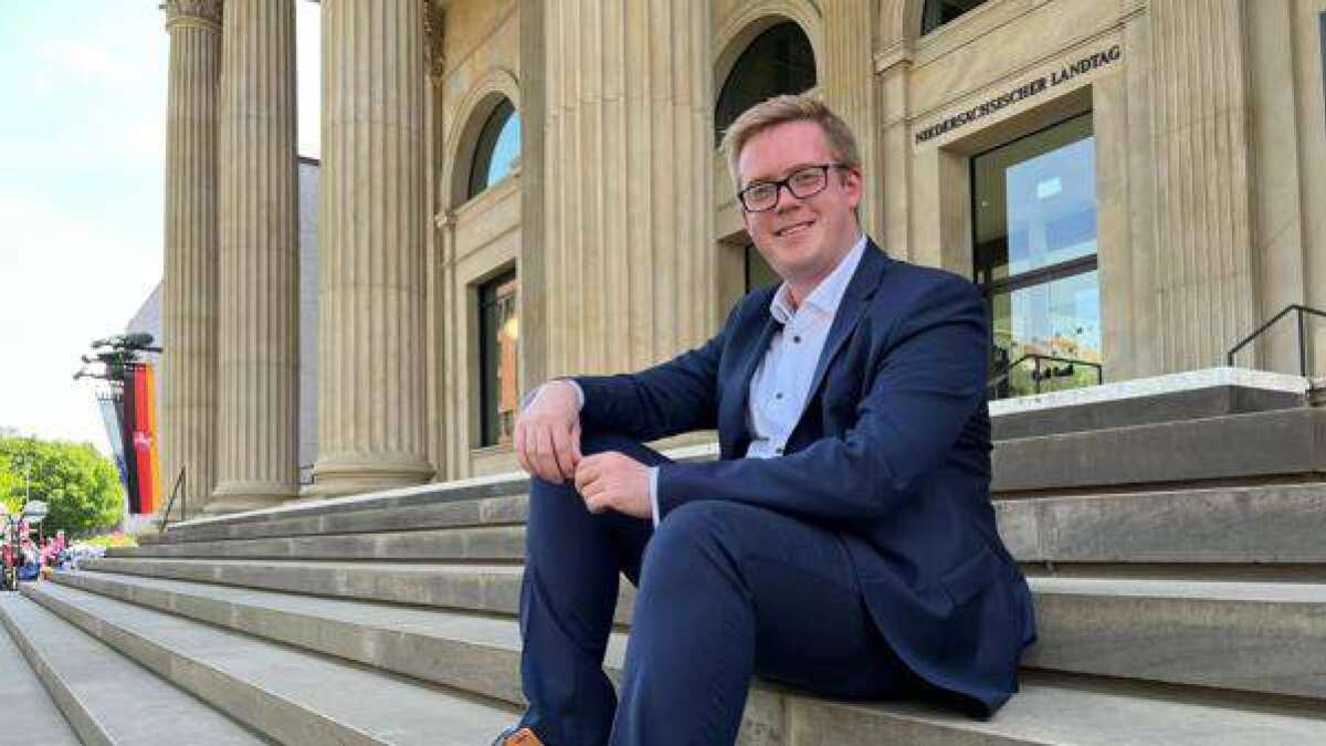 Landtag in Niedersachen: Lukas Reinken aus Friesoythe ist ab sofort dabei
