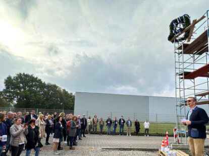Witte Tube & Pipe Systems in Rastede: Unternehmen feiert Richtfest für ...