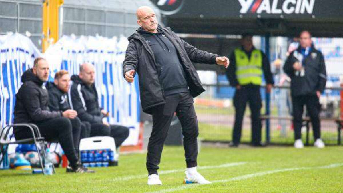 Der Trainer von Kickers Emden, Stefan Emmerling, im Interview