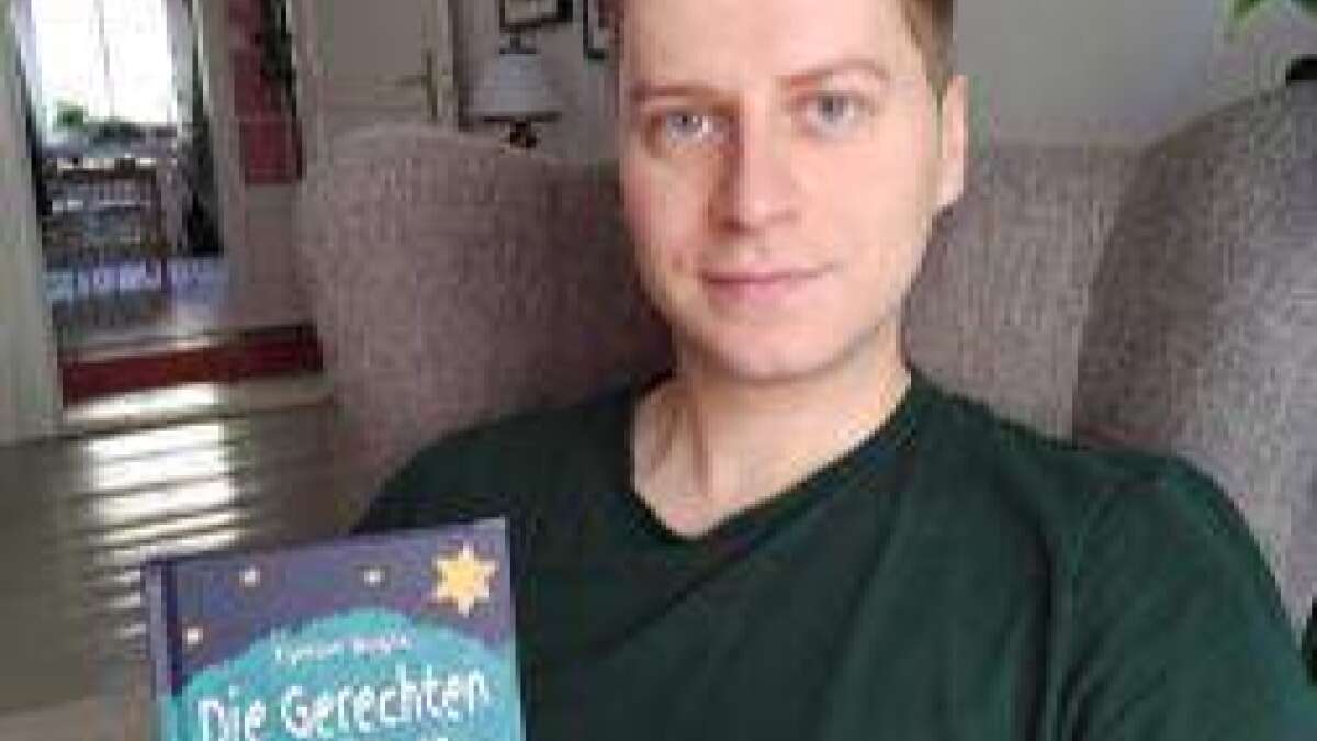 Autor aus Jever: Tymon Bugla veröffentlicht Debüt-Roman „Die Gerechten ...